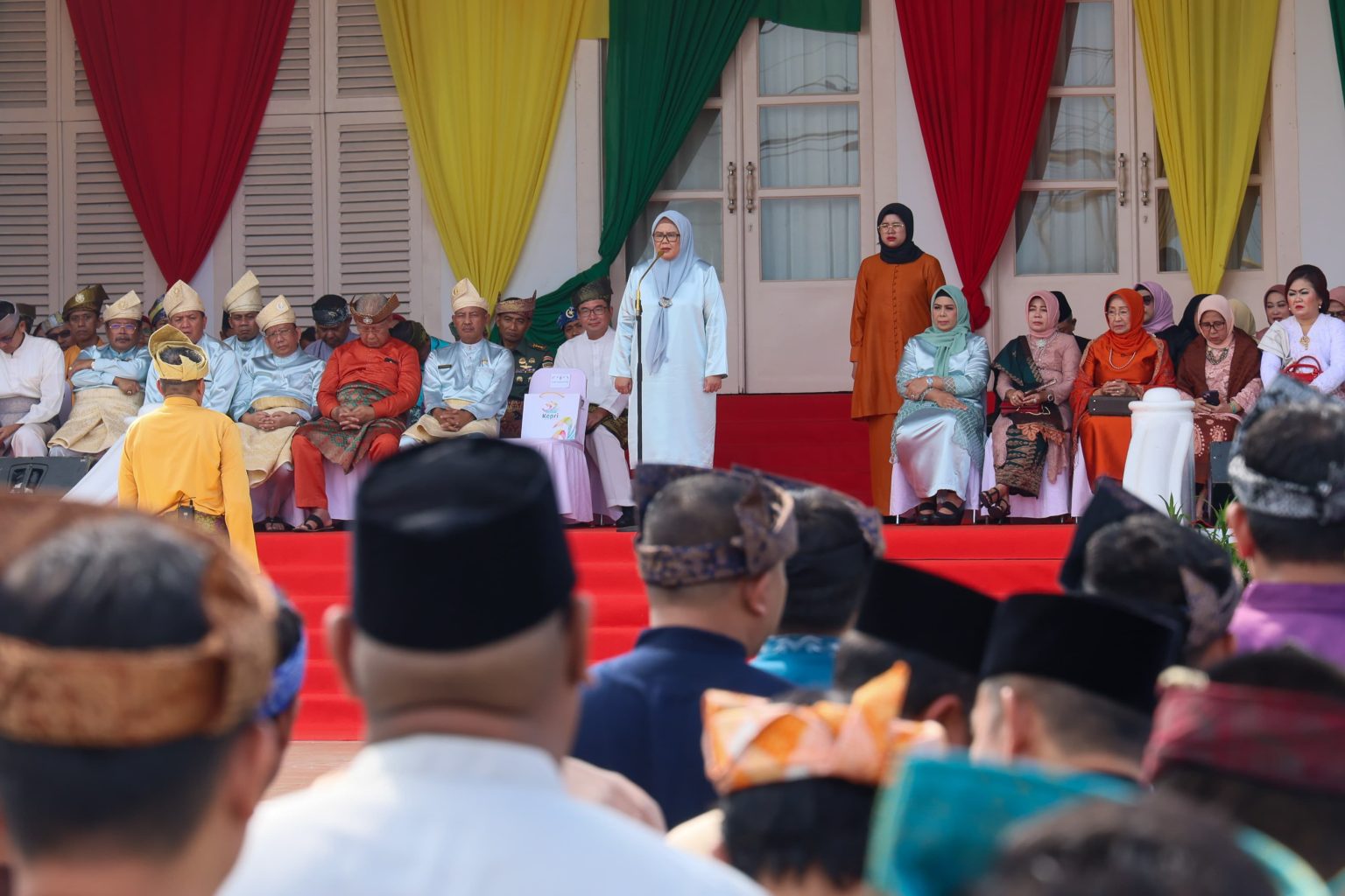 Marlin Agustina Pimpin Upacara Hari Jadi ke-22 Provinsi Kepri - www ...
