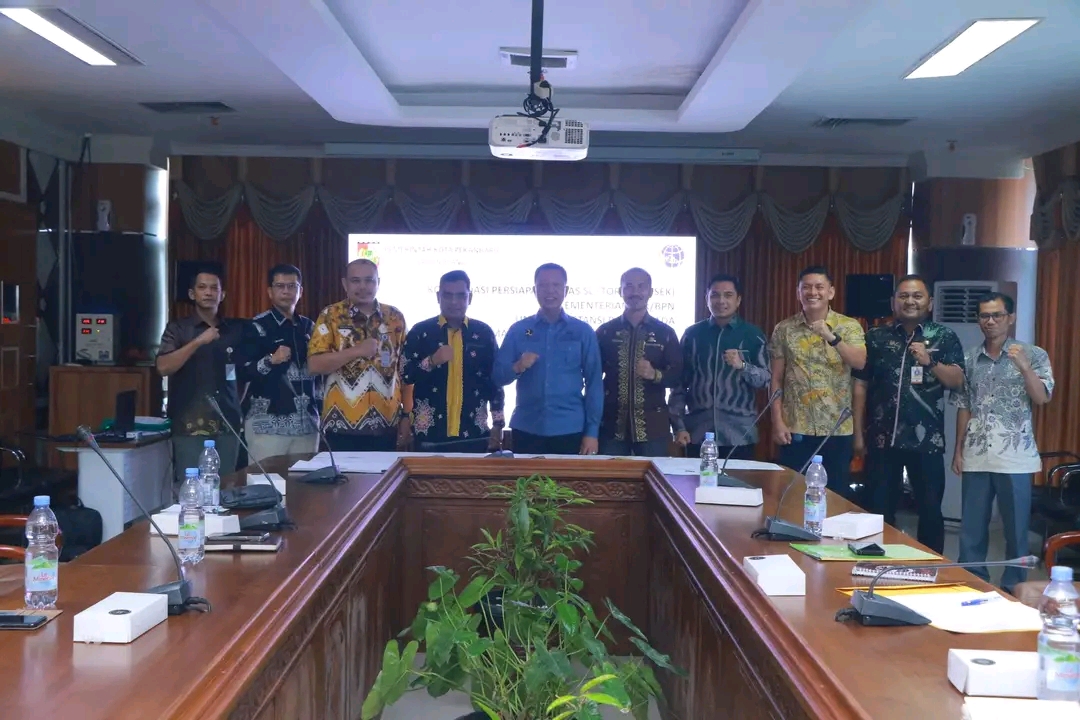 Pemko Resmikan Peta Rencana Tata Ruang Marpoyan Damai - www.kepriraya.com